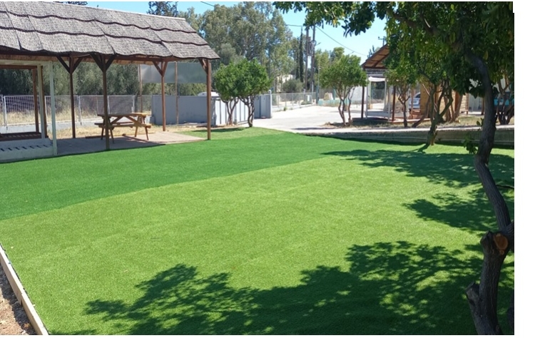 ΤΟΠΟΘΕΤΗΣΗ ΣΥΝΘΕΤΙΚΟΥ ΧΛΟΟΤΑΠΗΤΑ | Εcoshadow.gr